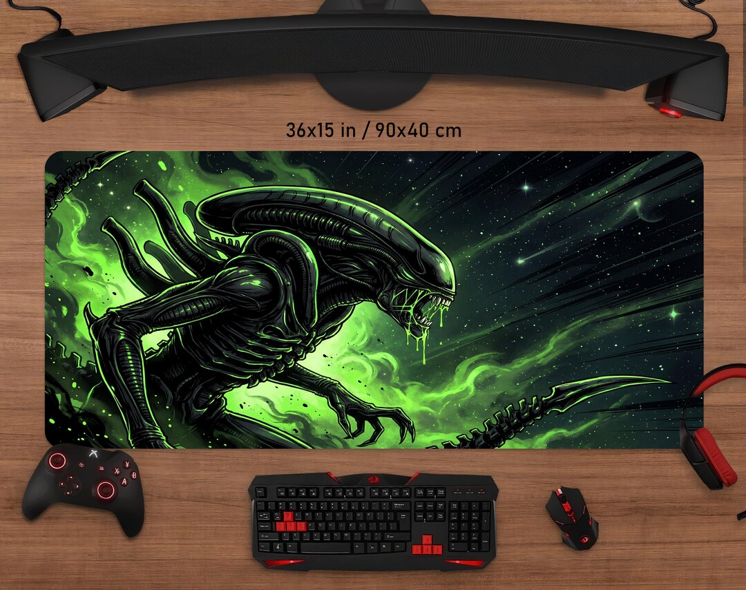 Alien Xenomorph Desk Mat | Sci-fi Mouse Pad | Premium Print Surface - Etsy