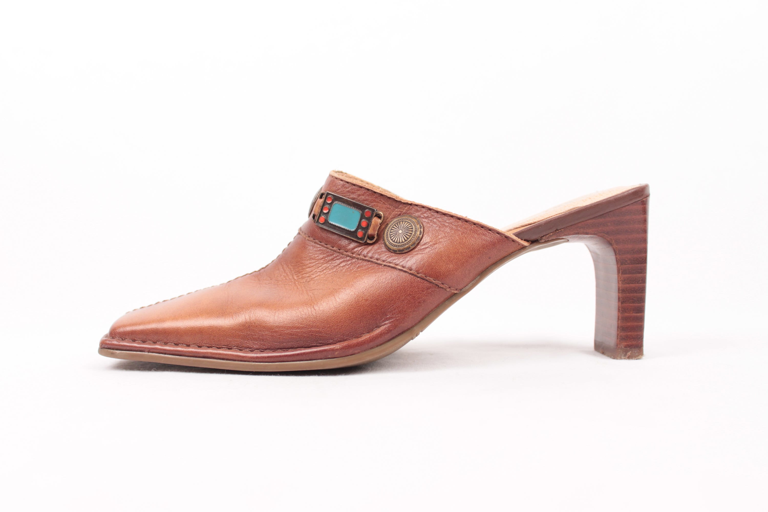 Brown Leather Mules // Southwestern Accents // Sz 6 - Etsy