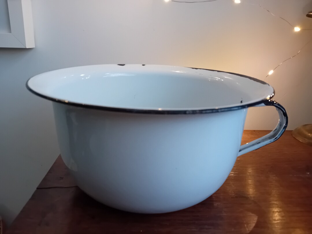 Enamelled Tin Chamber Pot - Etsy