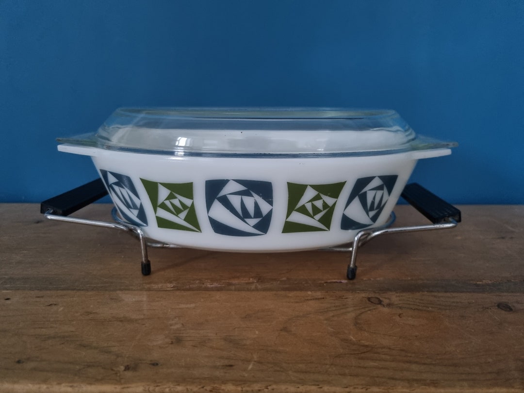 Pyrex Checkers Casserole Dish With Stand - Etsy