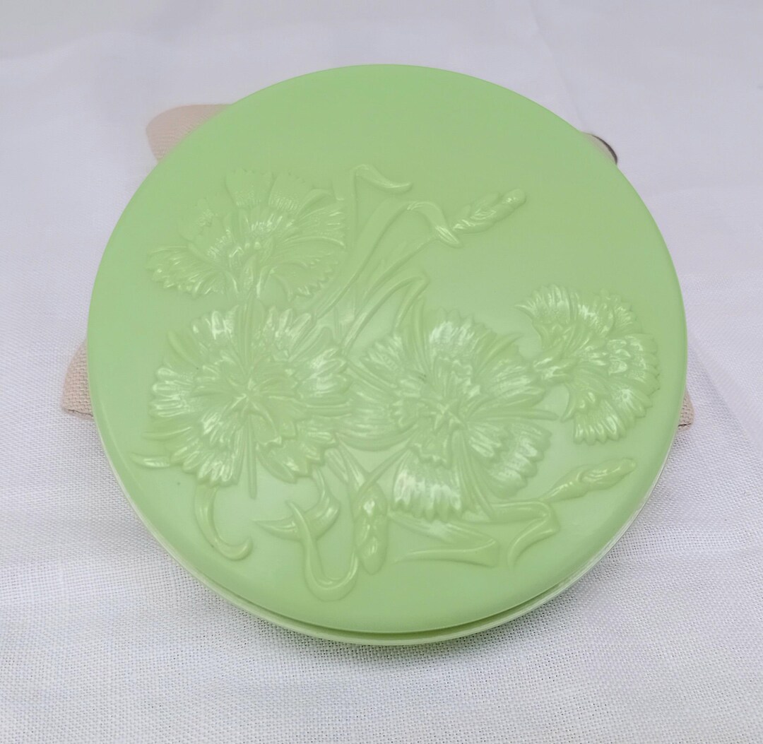 Art Deco Round Urea Formaldehyde, Light Green Plastic Powder or Trinket ...