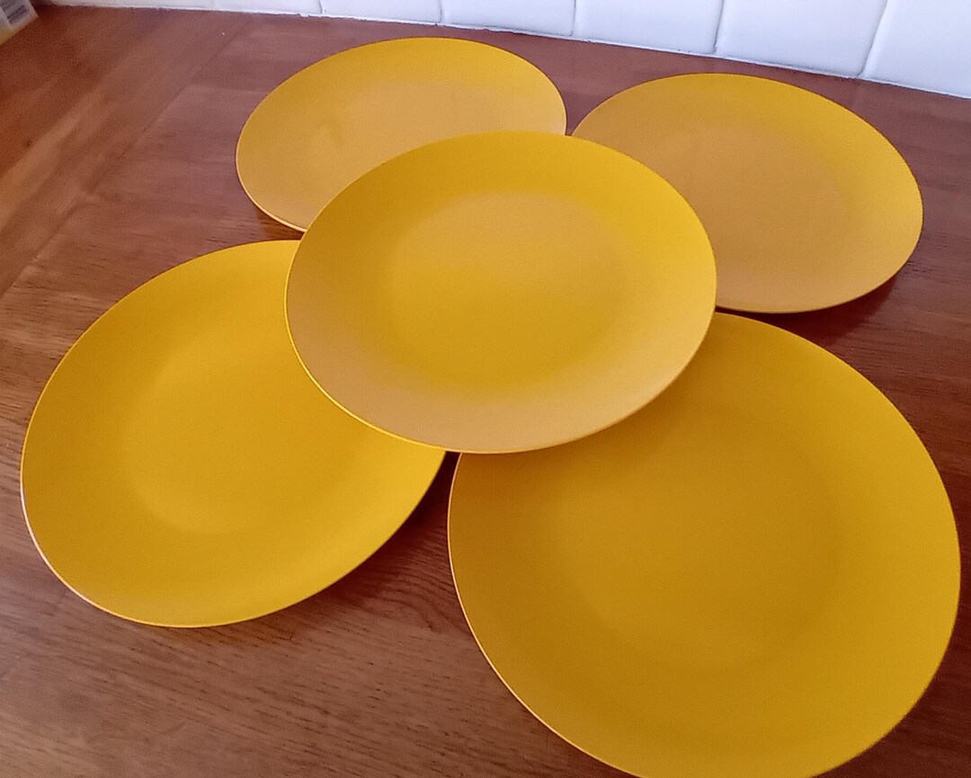 Melaware Picnic Plates, Yellow Plastic Plates, Outdoor Dining ...