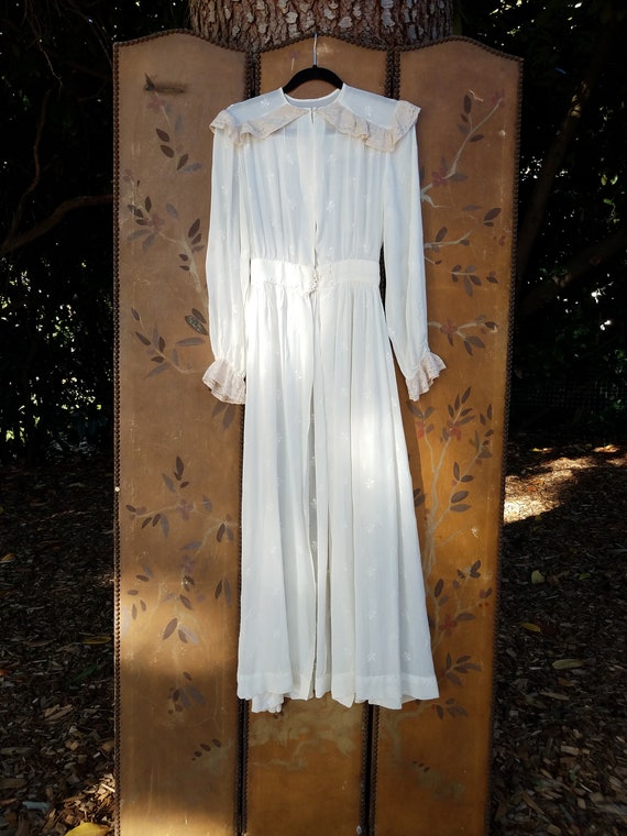 40s sheer ivory embroidered floor length dressing go… - Gem