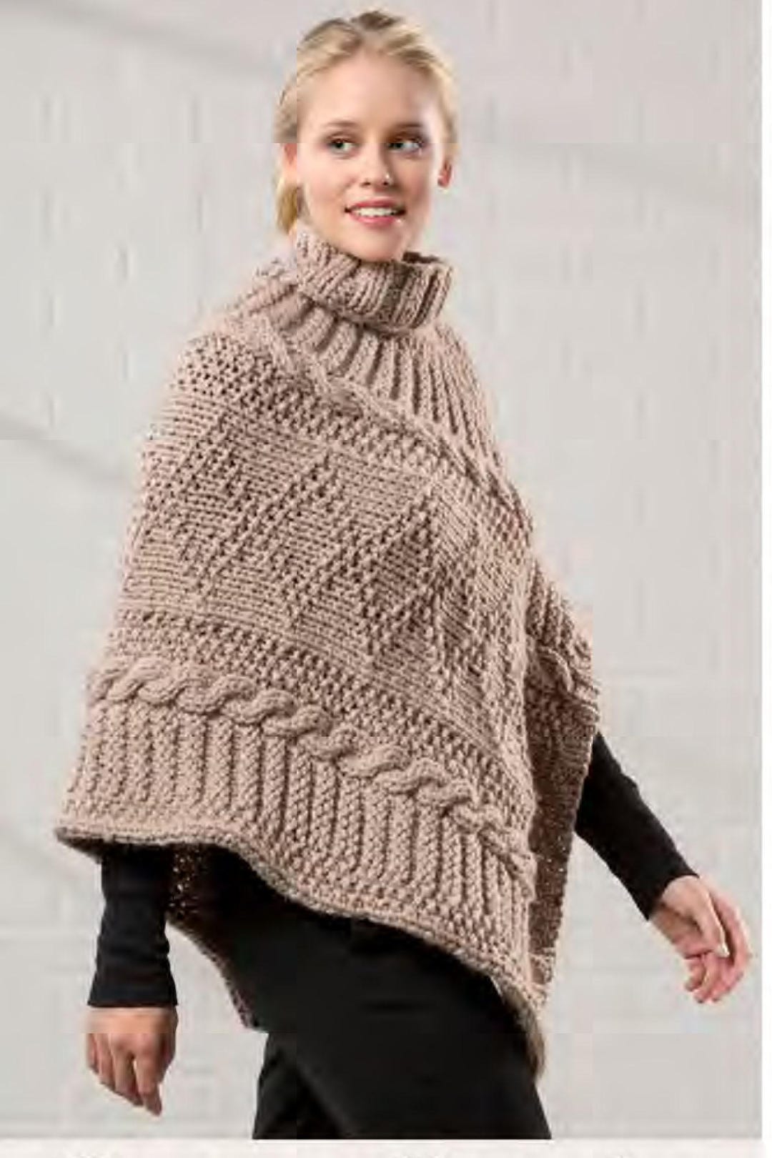 Woman's Poncho * Knitted in Chunky* Bulky Wool* One Size* Knitting ...