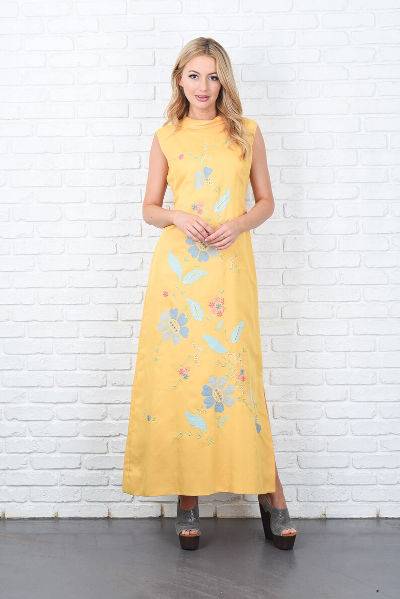 Vintage 70s Yellow Maxi Dress Embroidered Flower Floral Cutout - Etsy