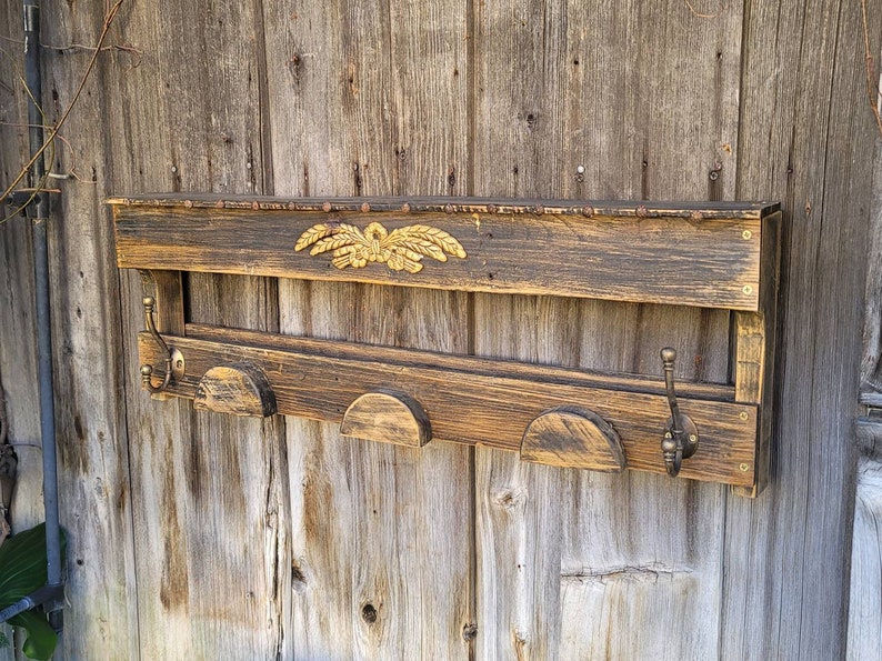 Rustic Distressed Wood Pallet Coat Rack and Hat Rack - Etsy