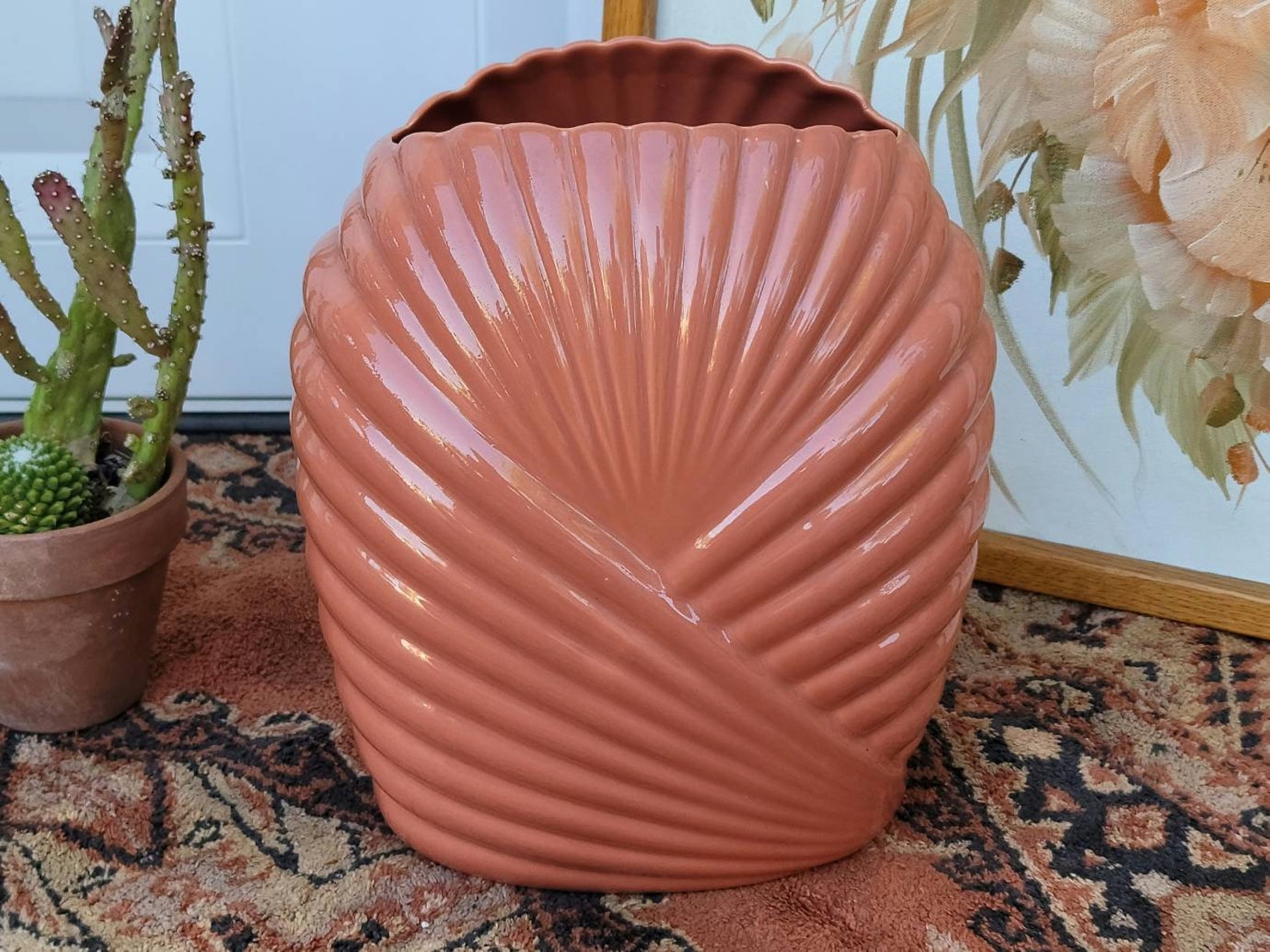 80s Mauve Vase With Draped Pattern and Scalloped Edges - Etsy