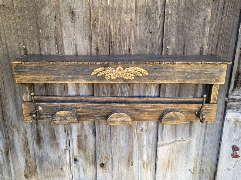 Rustic Distressed Wood Pallet Coat Rack and Hat Rack - Etsy