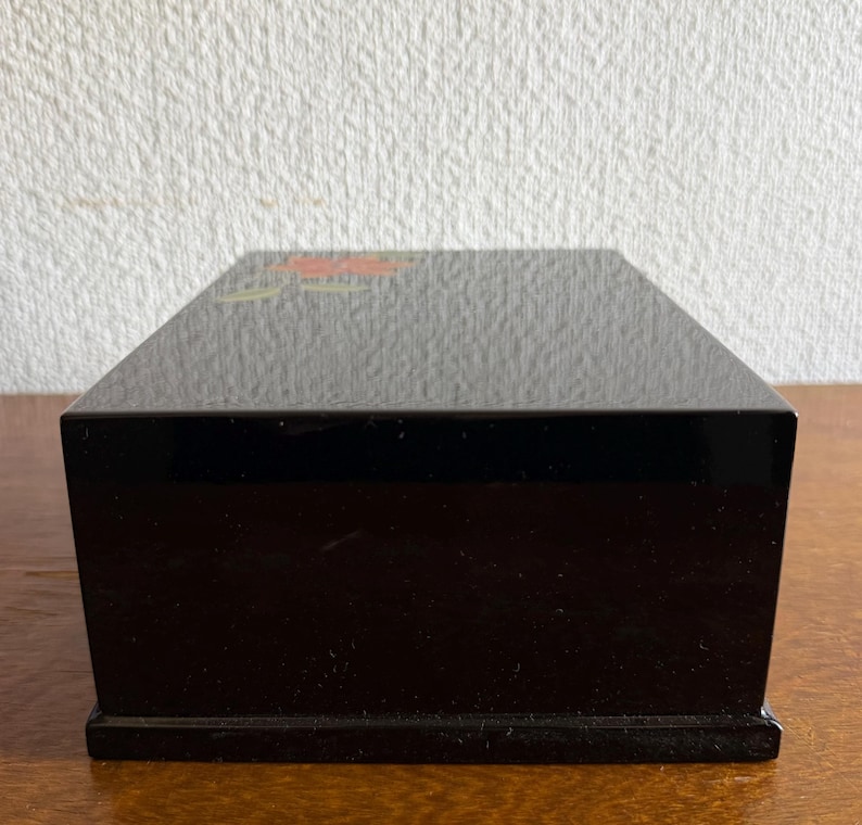 Vintage Japanese Traditional Japanese Aizu Decorative Lacquerware Small ...