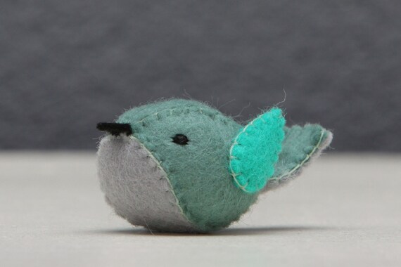 Blue bird from felt Tiny felt blue bird little felt bird | Etsy