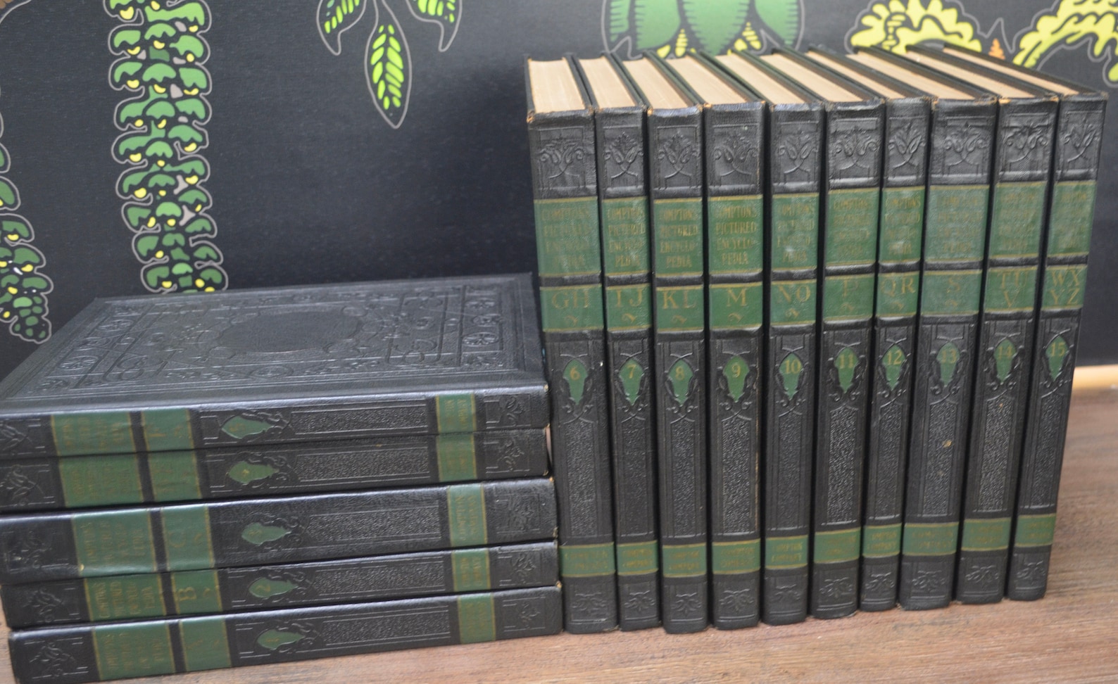 Compton's Pictured Encyclopedia and Fact Index, S/15, F. E. Compton and ...