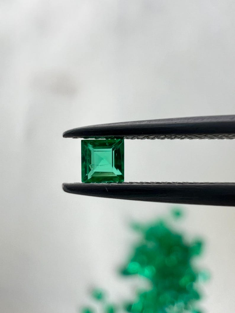 Natural Zambian Emerald Square Cut Gemstones | 200 Pieces, 16 CTS Total ...