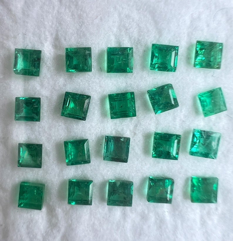 Natural Zambian Emerald Square Cut Gemstones | 200 Pieces, 16 CTS Total ...