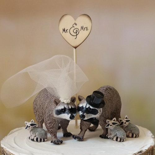 Raccoon Wedding Cake Topper-bride and Groom-mr. and | Etsy