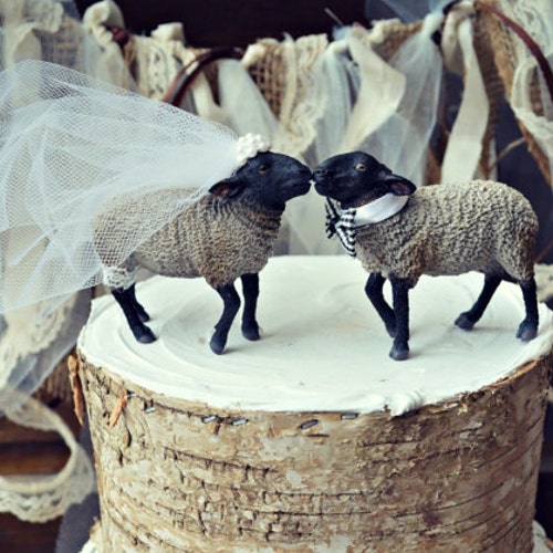 Sheep-lamb-whimsical-woodland-wedding-cake - Etsy