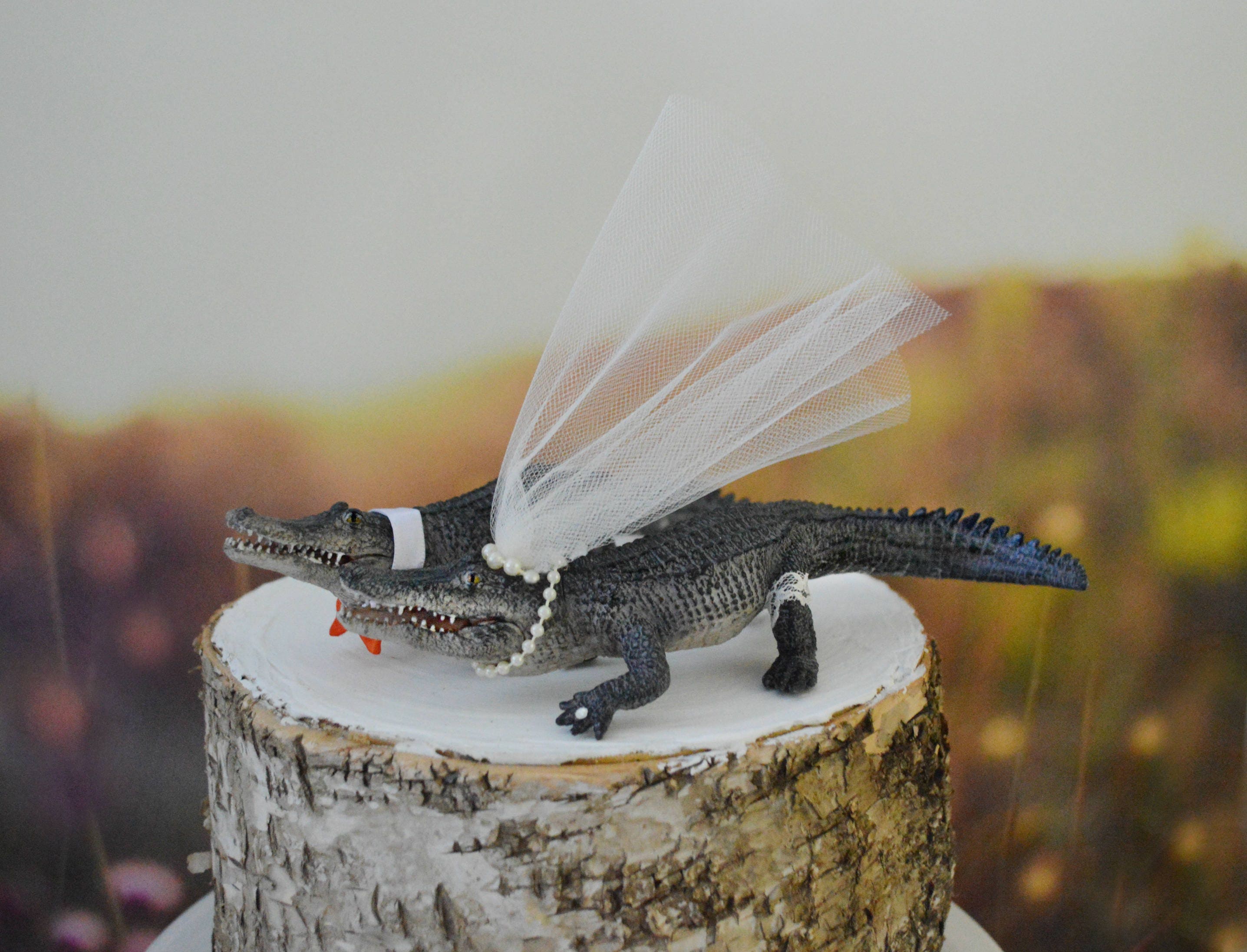 Alligator Wedding Cake Topper Florida Gators UF Bride and - Etsy