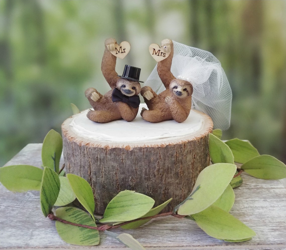 Sloth Wedding Cake Topper Sloth Wedding Bride and Groom Animal Zoo ...
