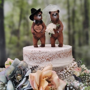 Brown Bear Grizzly Bear Fall Themed Wedding Cake Topper Sunflower ...