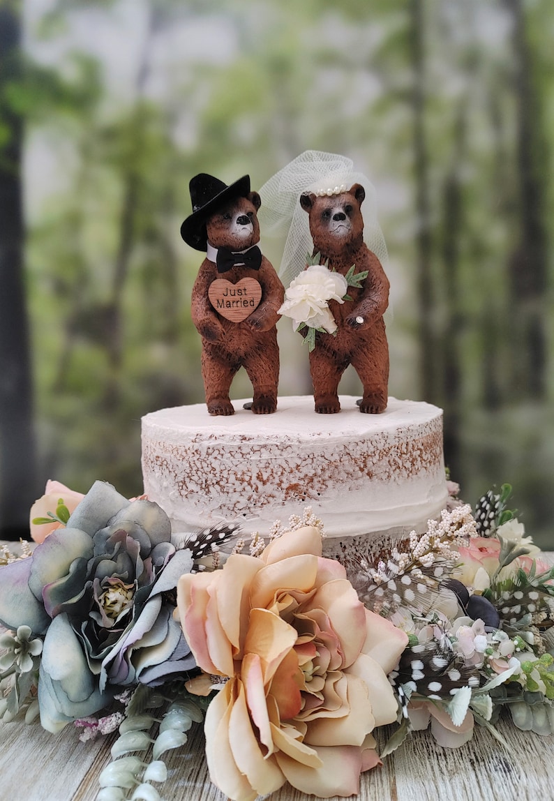Brown Bear Grizzly Bear Fall Themed Wedding Cake Topper Sunflower ...