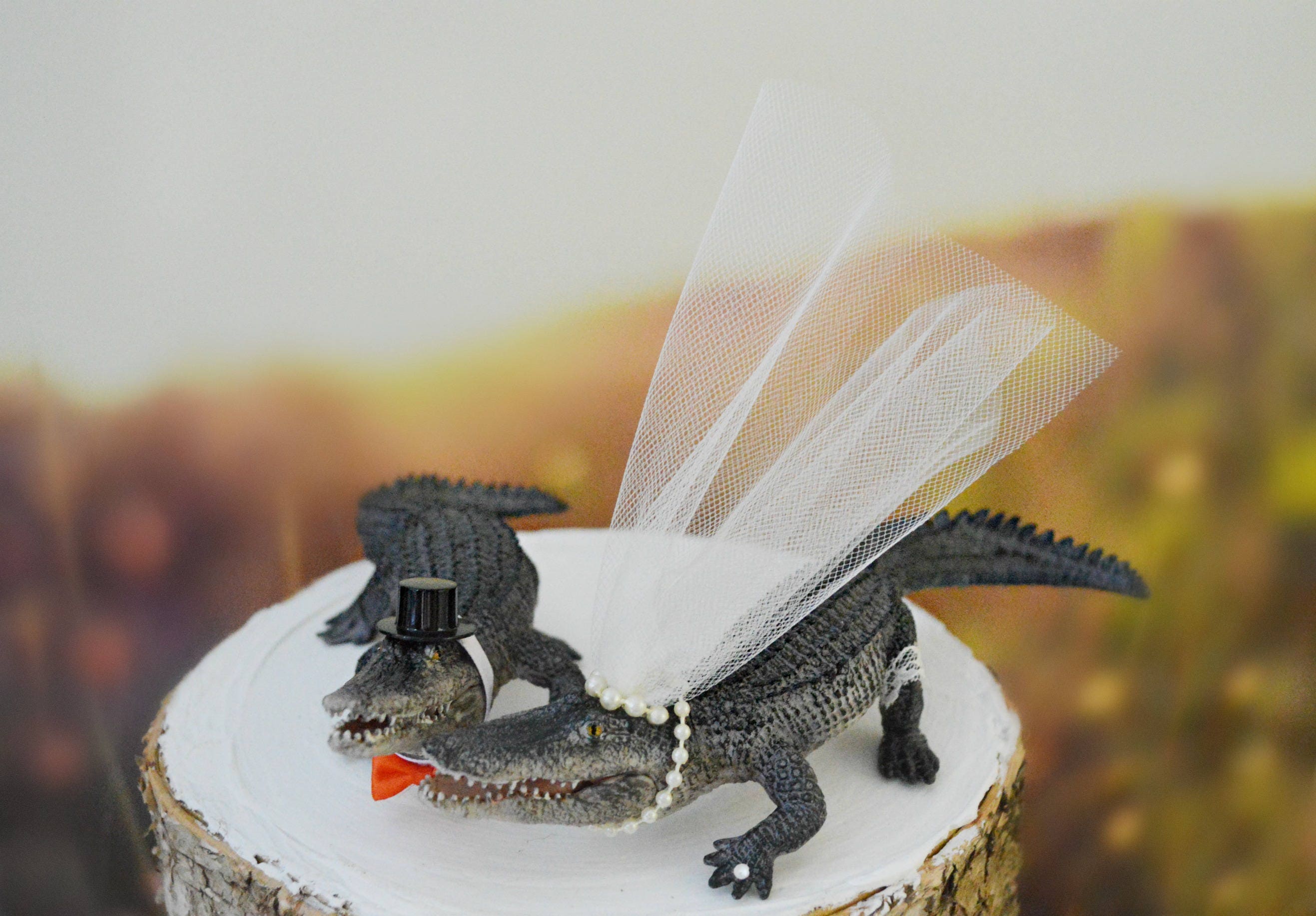 Alligator Wedding Cake Topper Florida Gators UF Bride and - Etsy