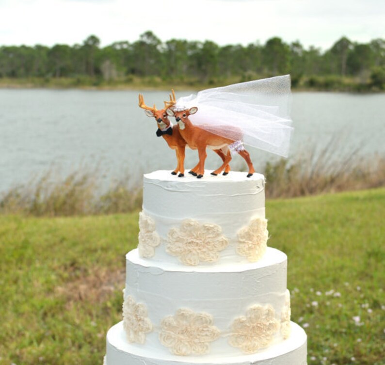 Buck and Doe-wedding-cake Topper-bride-groom-deer-hunter-camouflage-mr ...