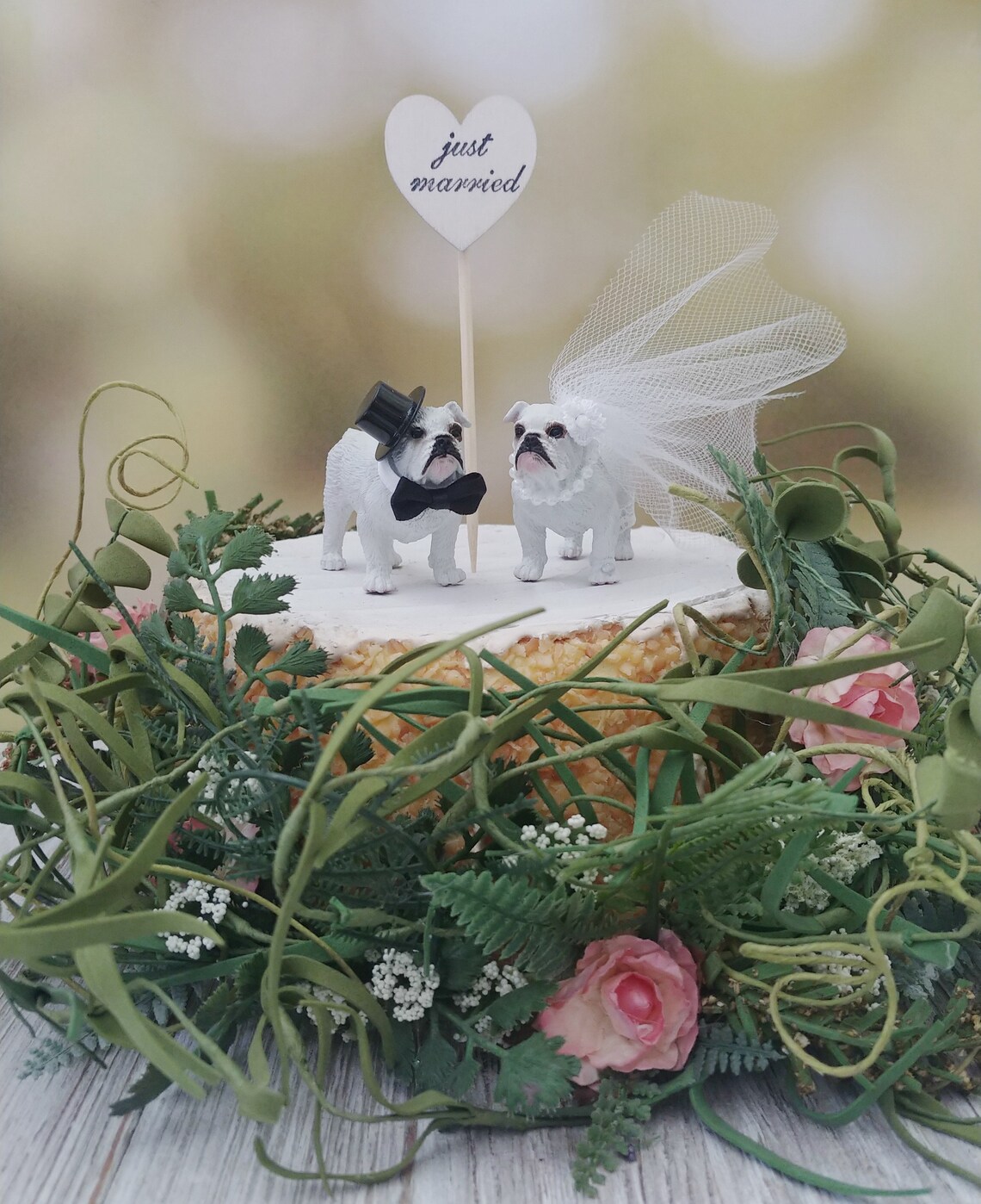 Georgia Bulldogs Wedding Cake Topper DAWGS Mascot Solid White English ...