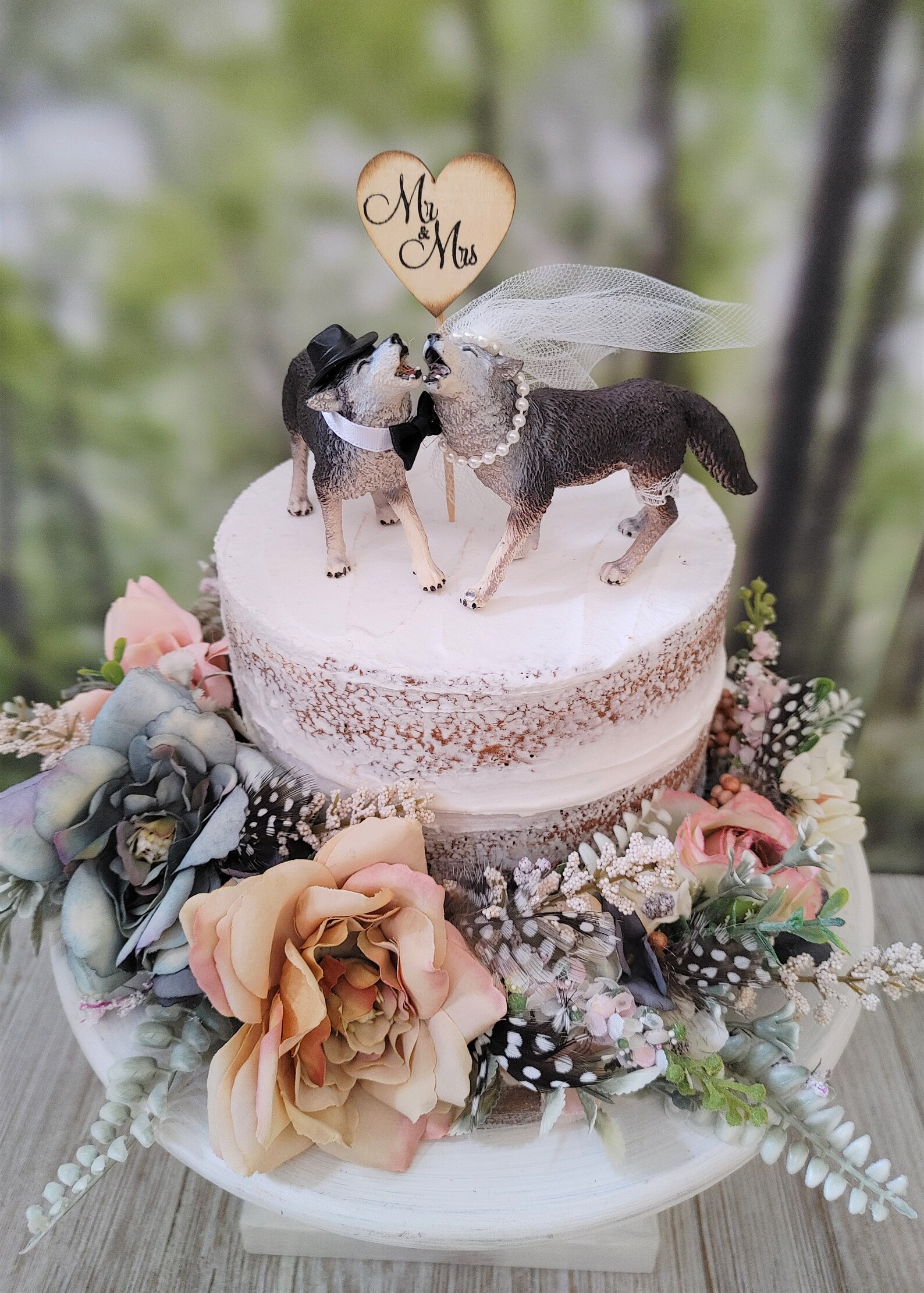 Wolf Wedding Cake Topper Howling Wolf Native American Themed Bride and ...