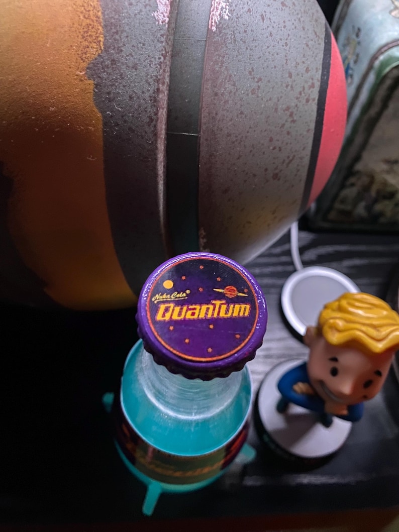 Nuka Cola Quantum LED Lamp - Fallout Inspired Prop Replica - Gaming ...