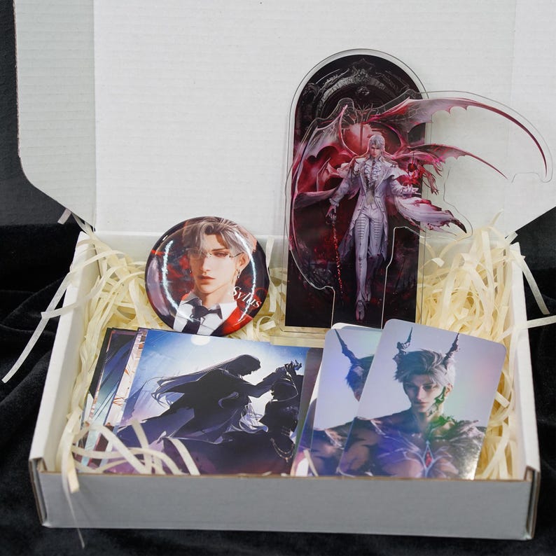 Love and Deepspace Standee Gift Box - Sylus Silverwing Fiend | Ideal ...