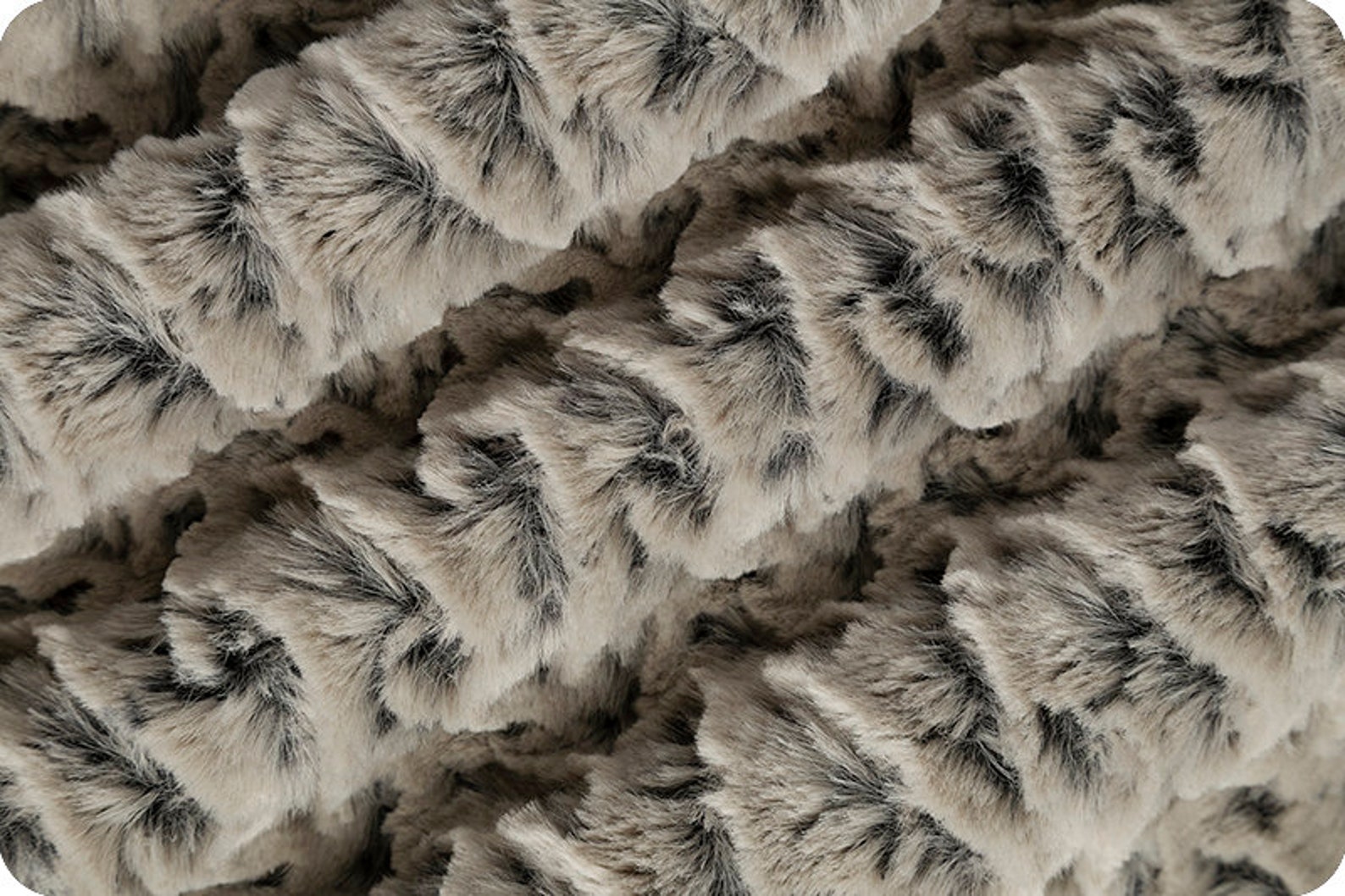 MINKY Luxe Cuddle® Ridge in Moon Beam From Shannon Fabrics - Etsy