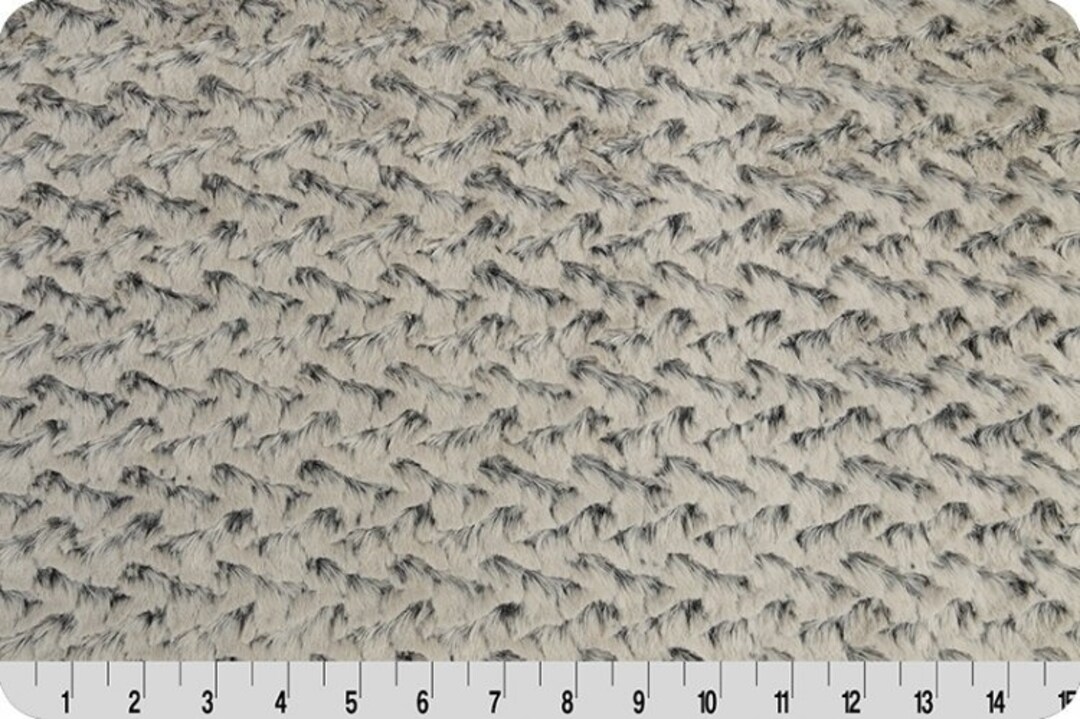 MINKY Luxe Cuddle® Ridge in Moon Beam From Shannon Fabrics - Etsy