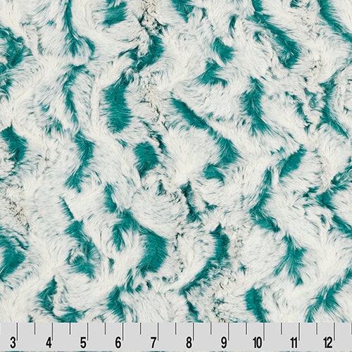 MINKY Luxe Cuddle® Ridge in Moon Beam From Shannon Fabrics - Etsy