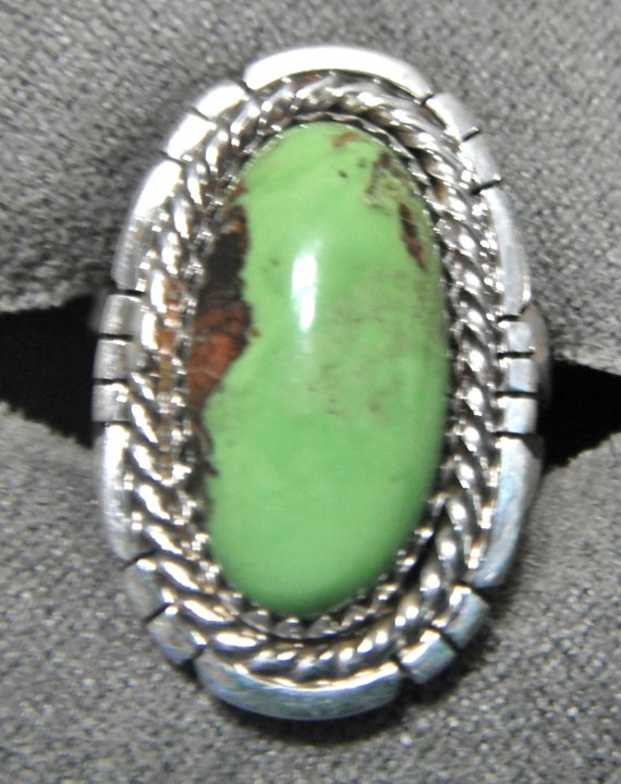 BEAUTIFUL GASPEITE RING 1174-L | Etsy