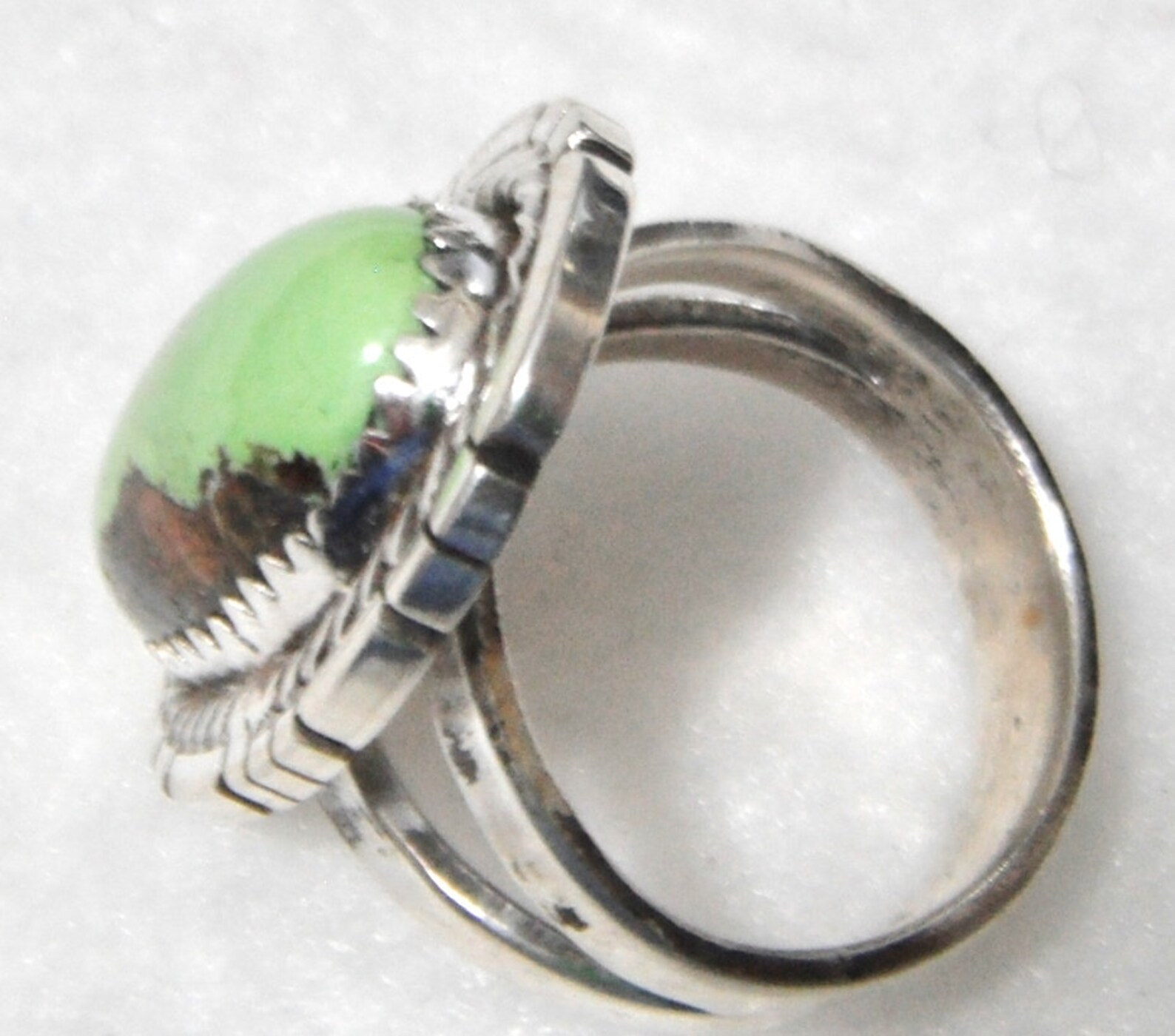 BEAUTIFUL GASPEITE RING 1174-L | Etsy