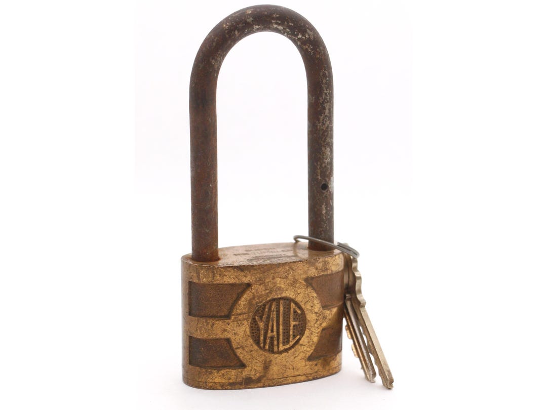 Antique Yale & Towne Brass Large Entry Dual Shackle Padlock - Etsy