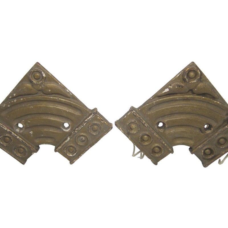 Cast Iron Wall Mount - Etsy