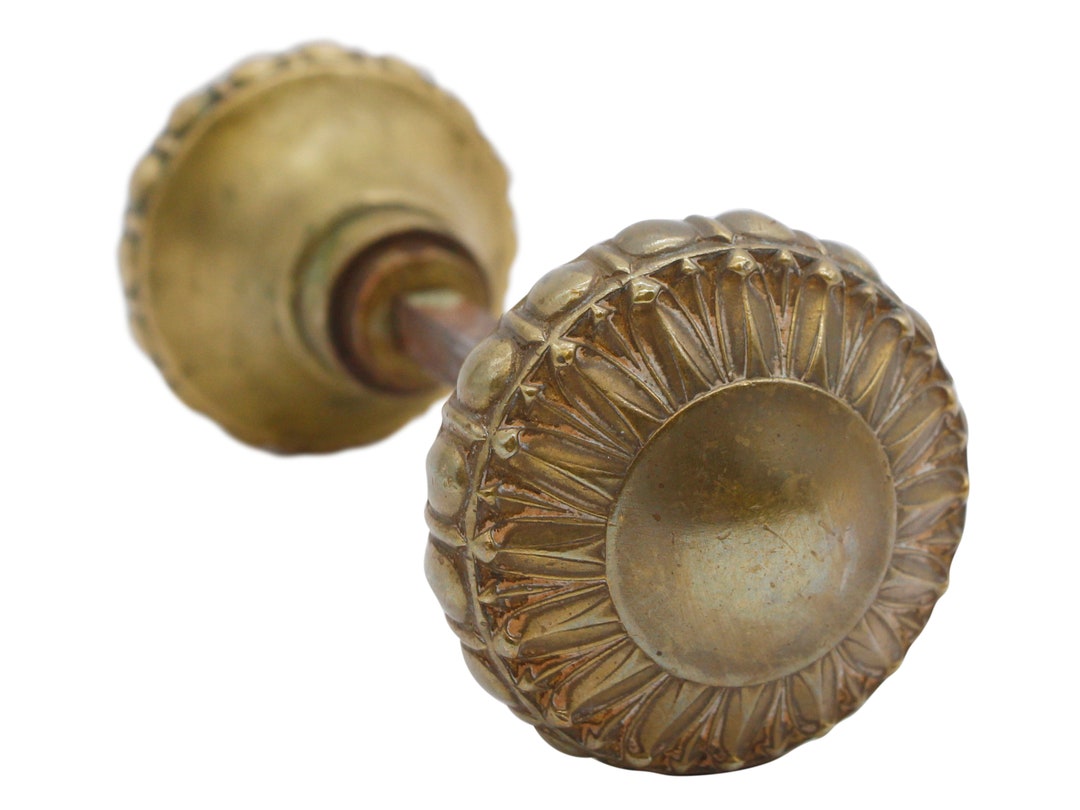 Pair of Yale & Towne Greek Radial Cast Brass Floral Entry Door Knobs - Etsy
