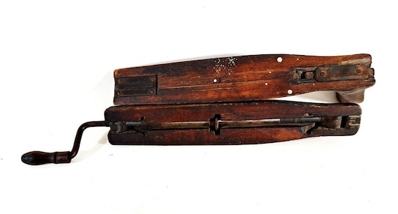 Wooden Boot Stretcher, Vintage Wooden Hand Cranked Ri… - Gem