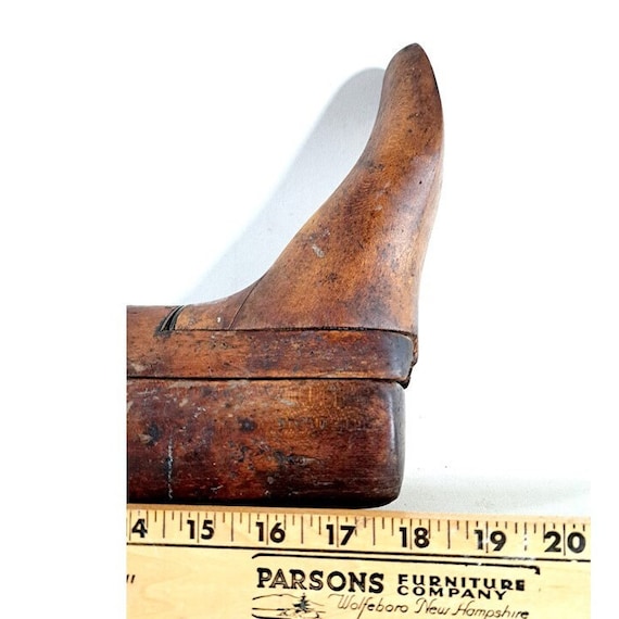 Wooden Boot Stretcher, Vintage Wooden Hand Cranked Ri… - Gem