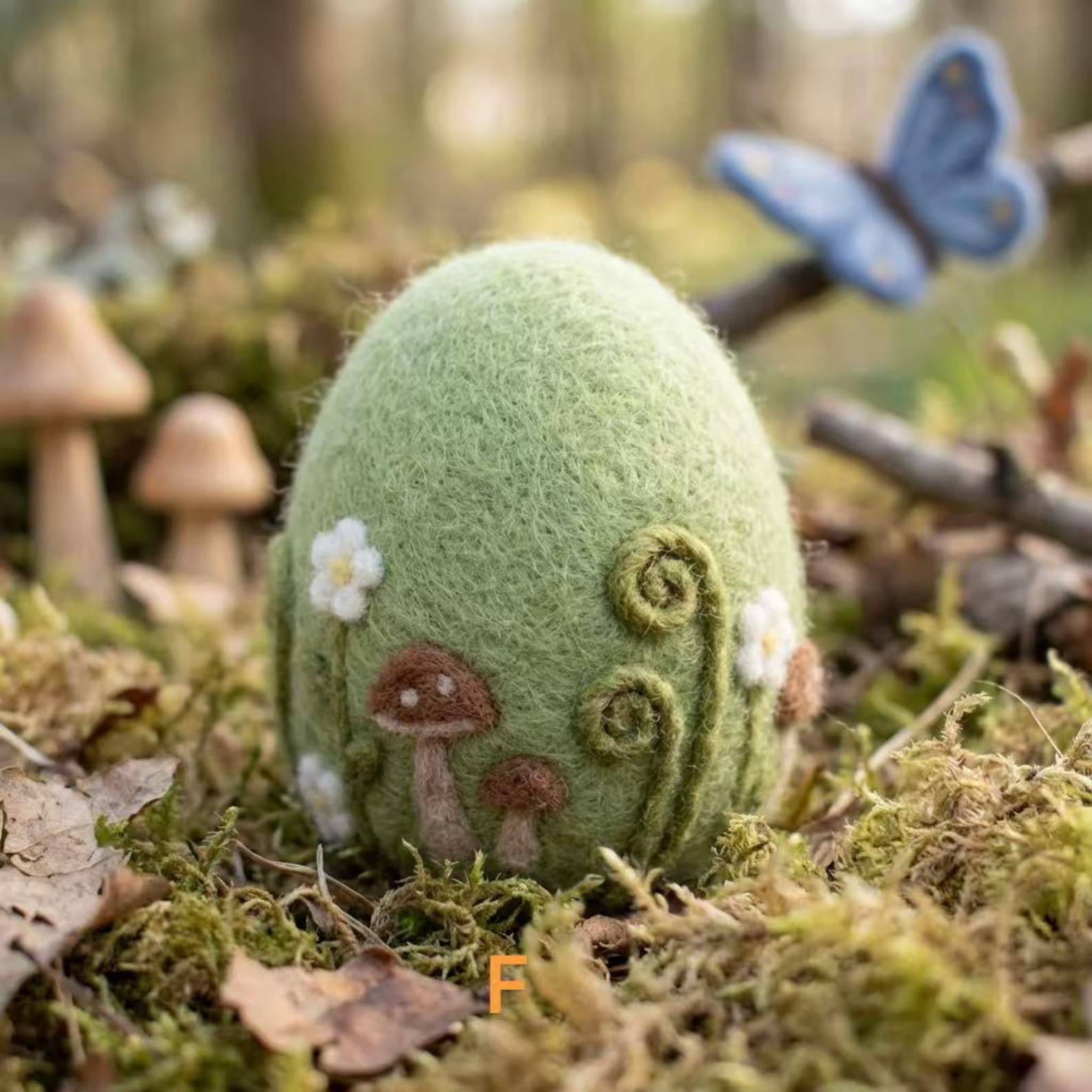 Handmade Needle Felted Wool Ornament, Spring Woodland Home Accent ...