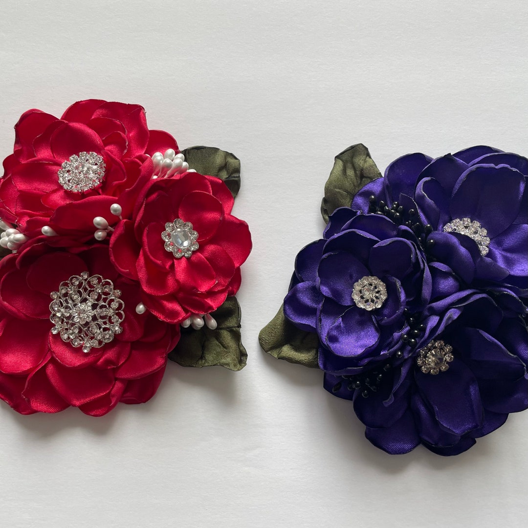 African Violet Pin Corsage - Choice of Color - Purple or Red, Greenery ...
