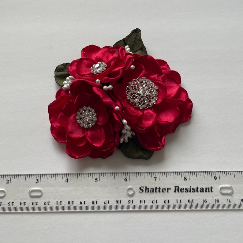 African Violet Pin Corsage Choice of Color - Etsy