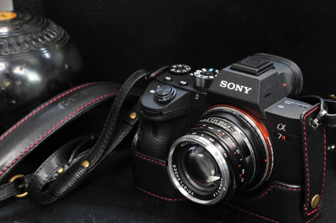 SONY A7R3 A73 A7iii Leather Case ,royal Blue or Black Half Case & Strap ...