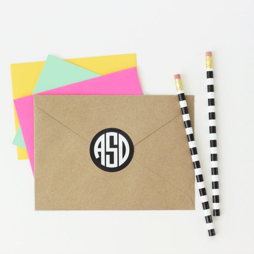 Personalized Round Monogram Stickers Custom Kids Name Labels - Etsy