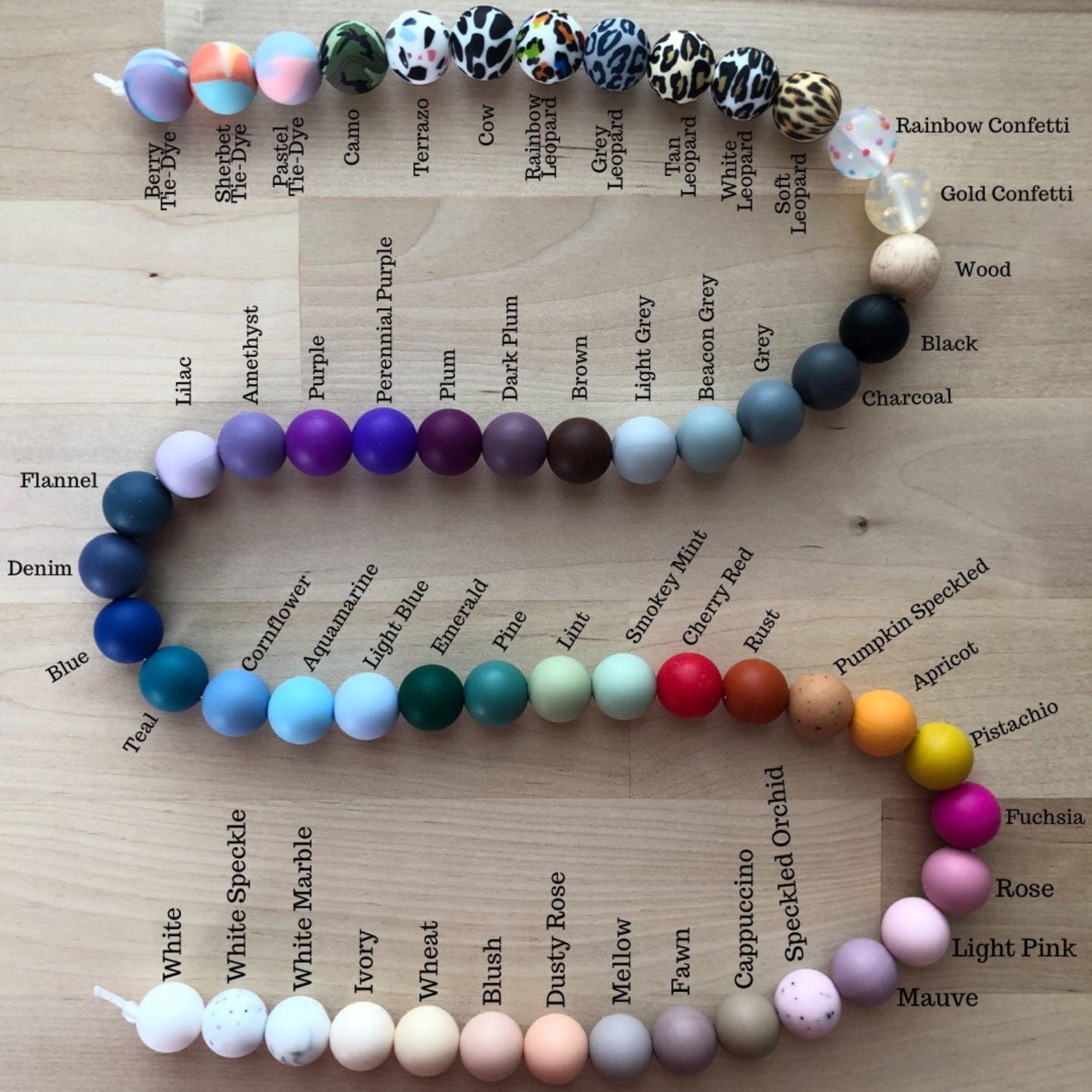 Personalized Beaded Badge Reel // Retractable Badge Holder - Etsy