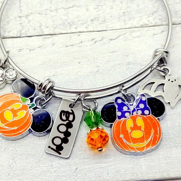 Mickey Ghost Keychain - Etsy