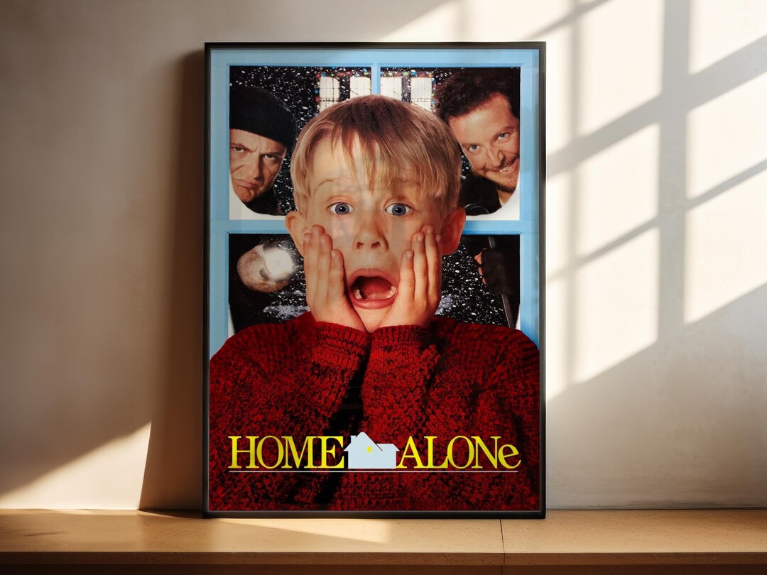 Home Alone Movie Poster | Classic Christmas Comedy Wall Art | Holiday ...