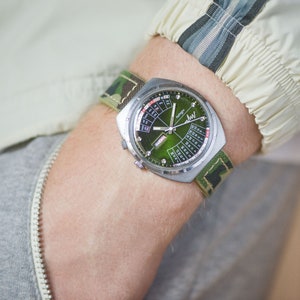 Men's Watch Quartz, Forest Green Watch Chunky, Perpetual Calendar Guy's ...