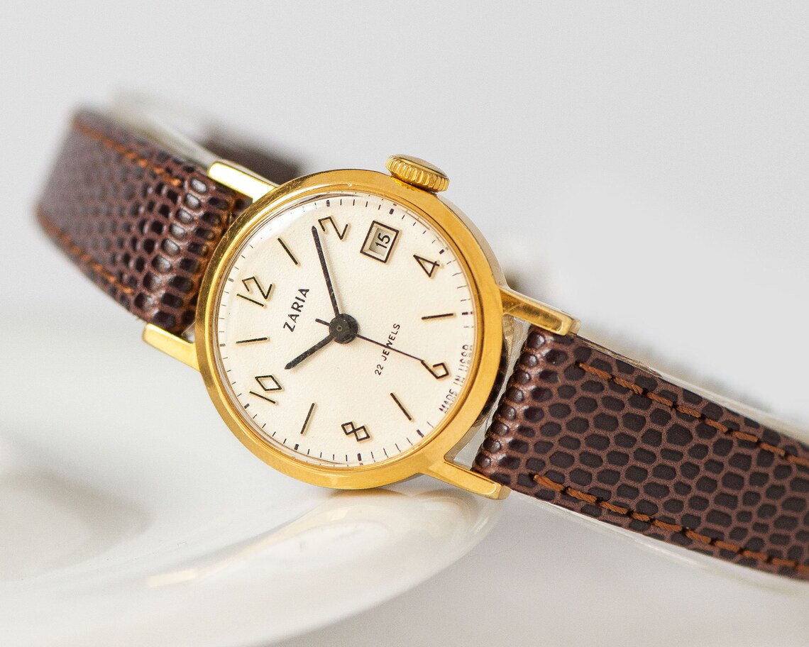 Retro Dial Women Watch Dawn With Date Window, Vintage Gold Plated Watch ...