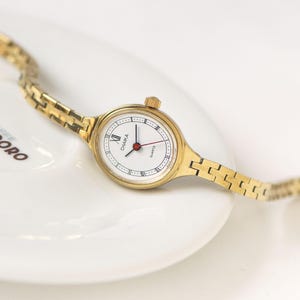 Cocktail Wristwatch for Women Seagull, Quartz Lady Watch Bracelet Gold ...